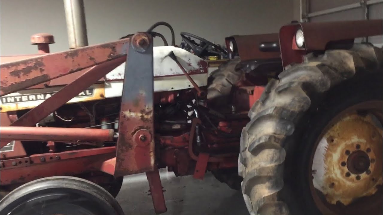 1972 IH 664 Tractor - YouTube