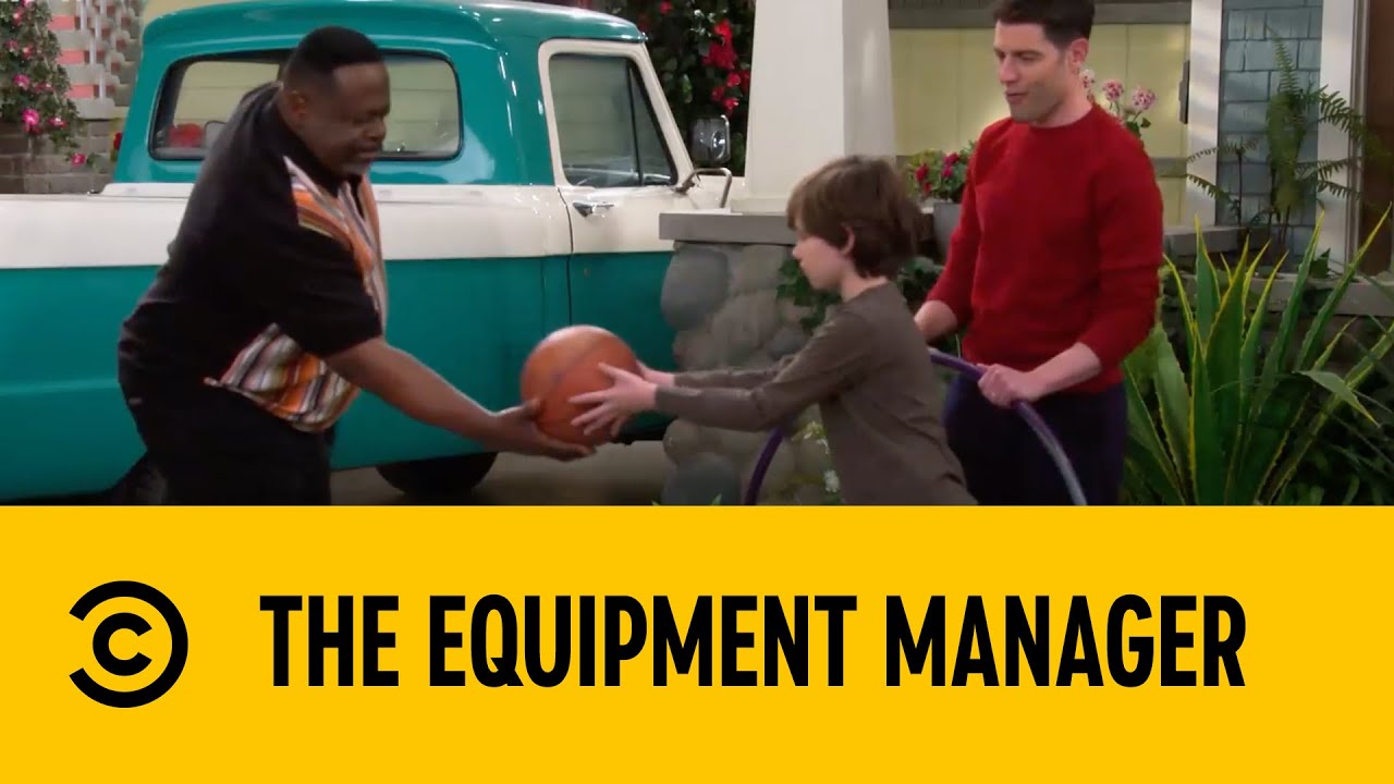 The Equipment Manager | The Neighborhood | Comedy Central Africa - YouTube