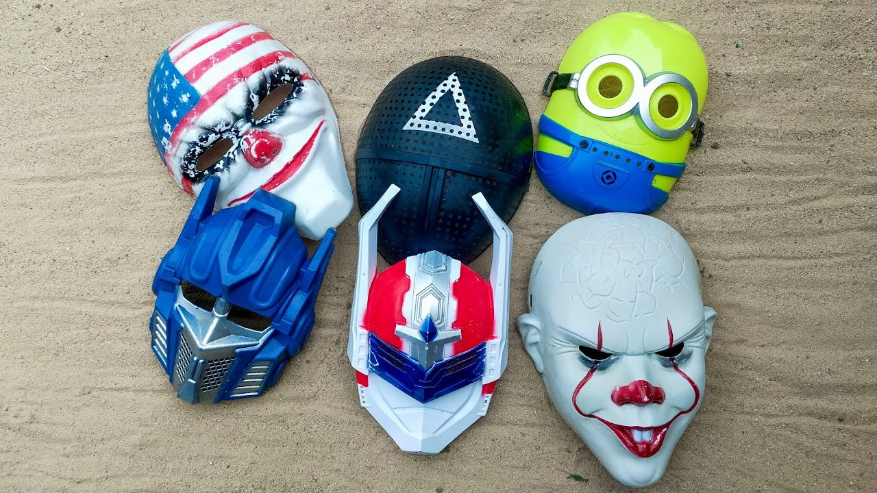 Optimus prime Vs Pennywise Payday Vs Robocob Minion Squid Game - YouTube