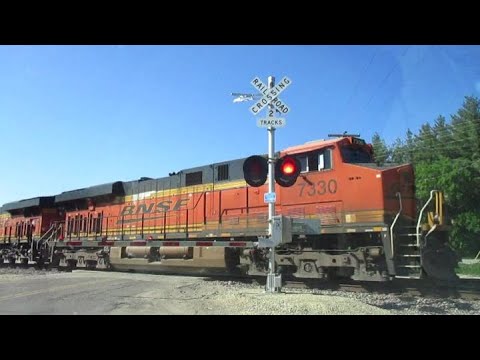 BNSF 7330 East GBTRGNW Filmed In Trenton Township WI (5-27-2023) - YouTube