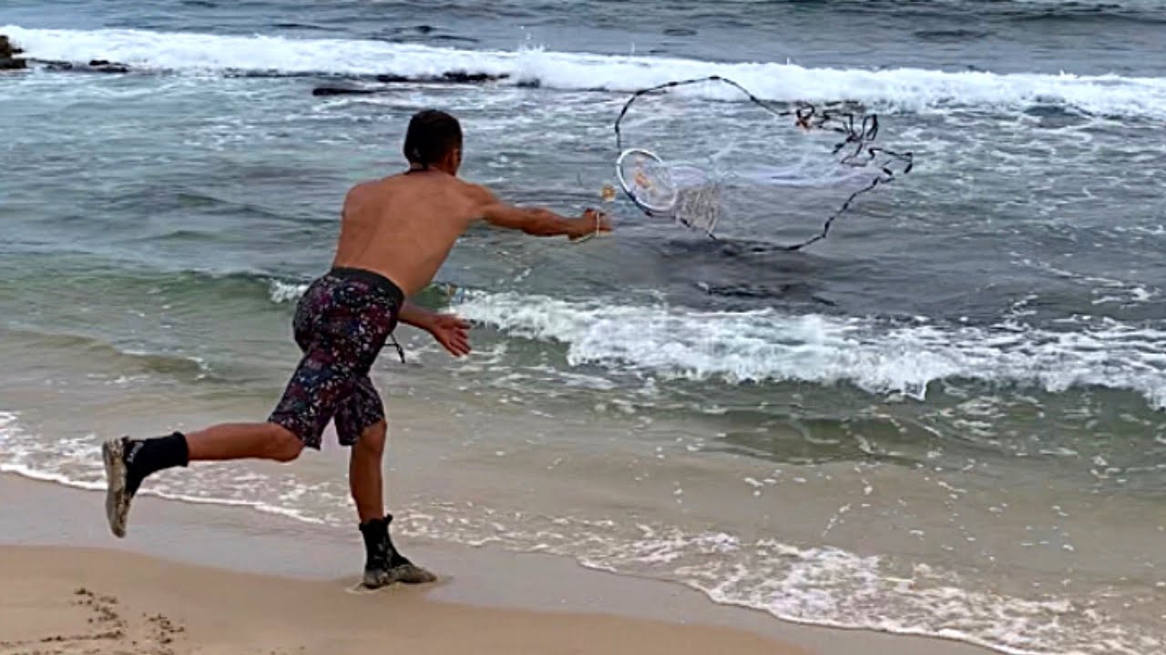 Are you looking at the technique of throwing the net? - YouTube