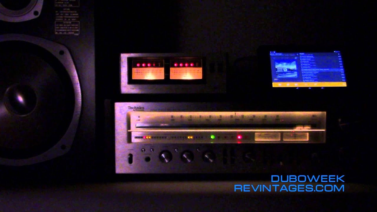 Analog VU Power Meter Realistic APM 200 at Night - YouTube