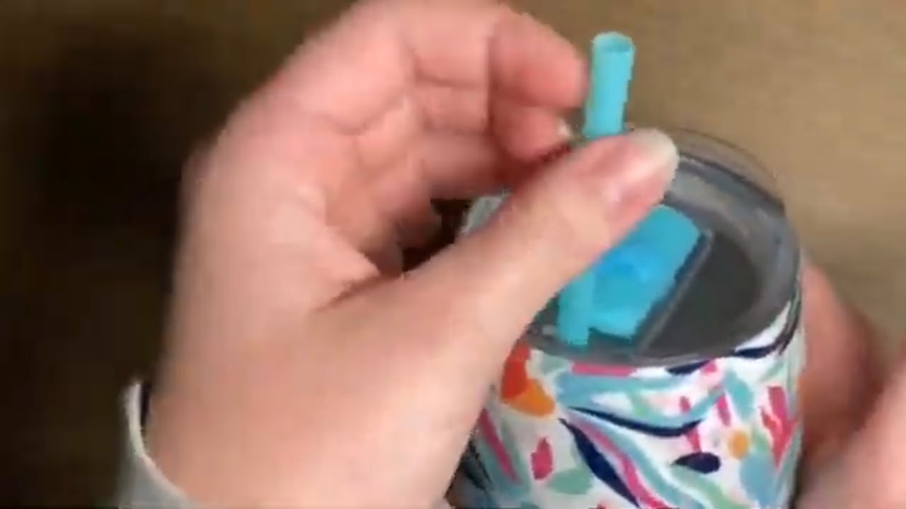 4 minute tapping asmr // coral asmr - YouTube