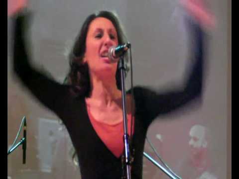 Spakka Neapolis 55 in moVimento - piazza dante 26/03/2010 Napoli - YouTube