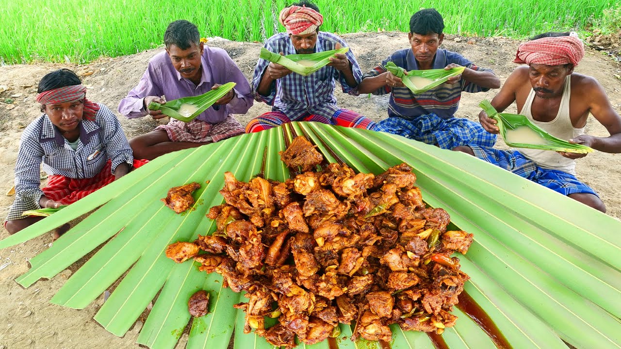 Eating chicken kosha with rice beer | delicious tribal food | village ...