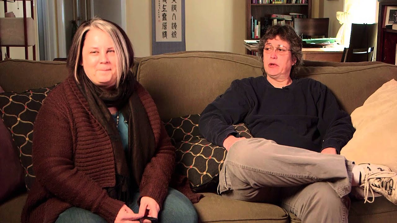 Cancer in KC: Angie Jennings and Krista Graham - YouTube