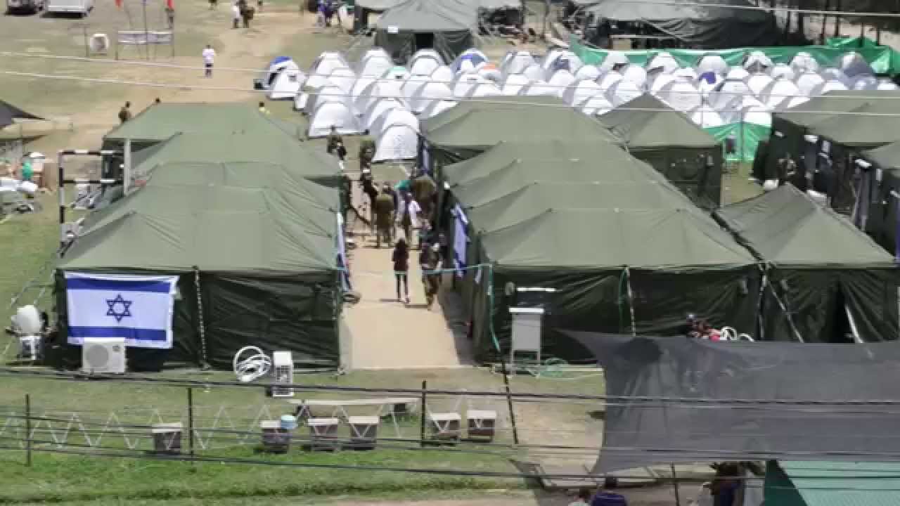 Dr. Reuven Keidar in the IDF Field Hospital in Nepal - YouTube