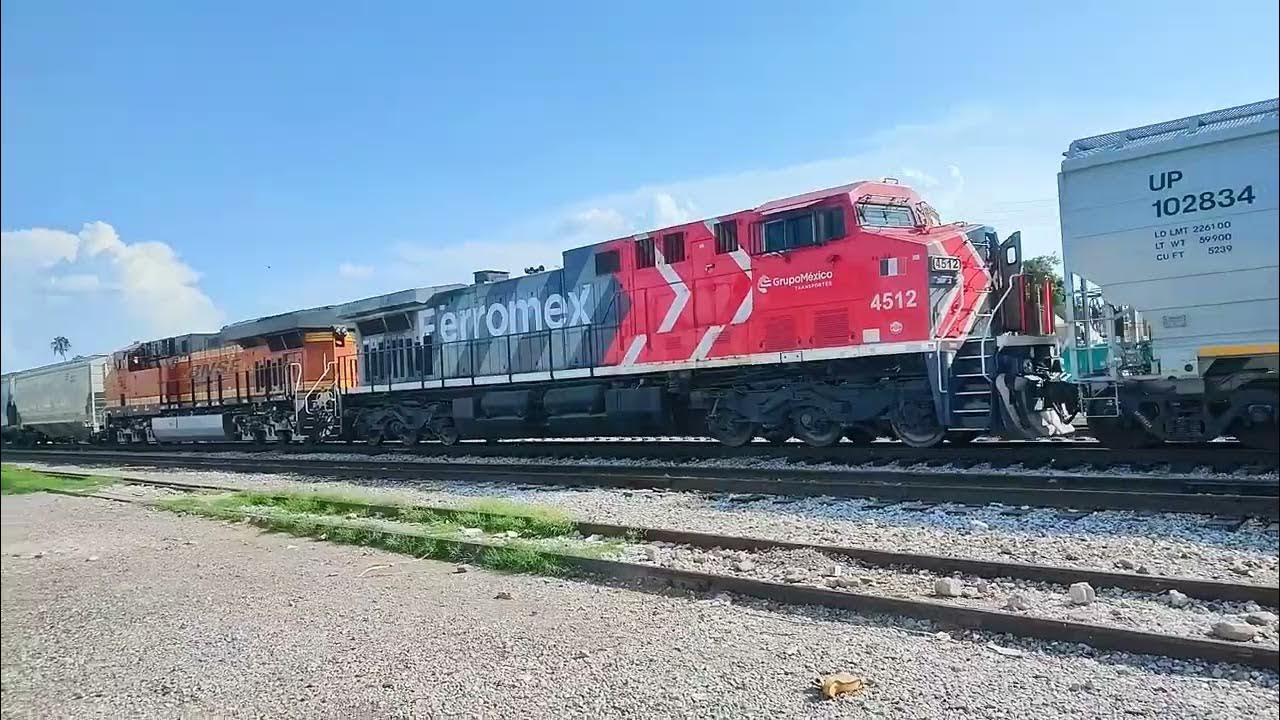 BNSF GECX y Ferromex con granelero rumbo al sur y más equipo nuevo para union Pacific - YouTube