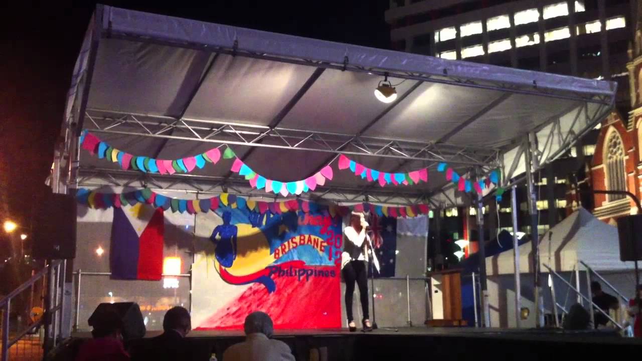 A good singer at Mabuhay festival - YouTube