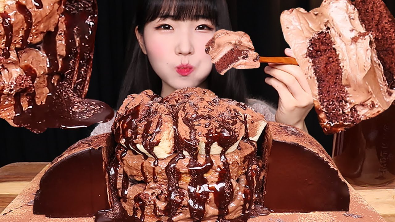 초코가 흐른다🎂🍫초콜릿 폭탄 초코 무스 크림케이크 먹방 리얼사운드 Chocolate Cream Cake Mukbang Asmr