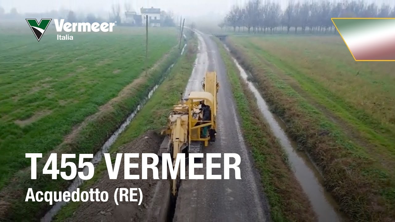 Trencher Vermeer T455 - acquedotto (RE) - YouTube