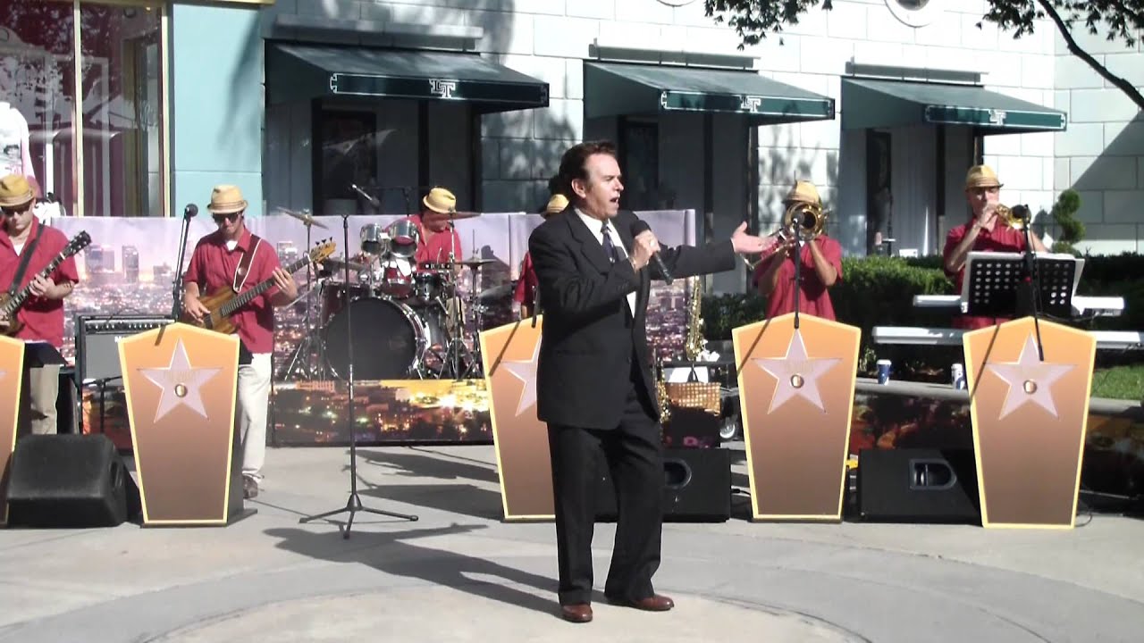 Ricky Ricardo Band @ Universal Studios FL - YouTube