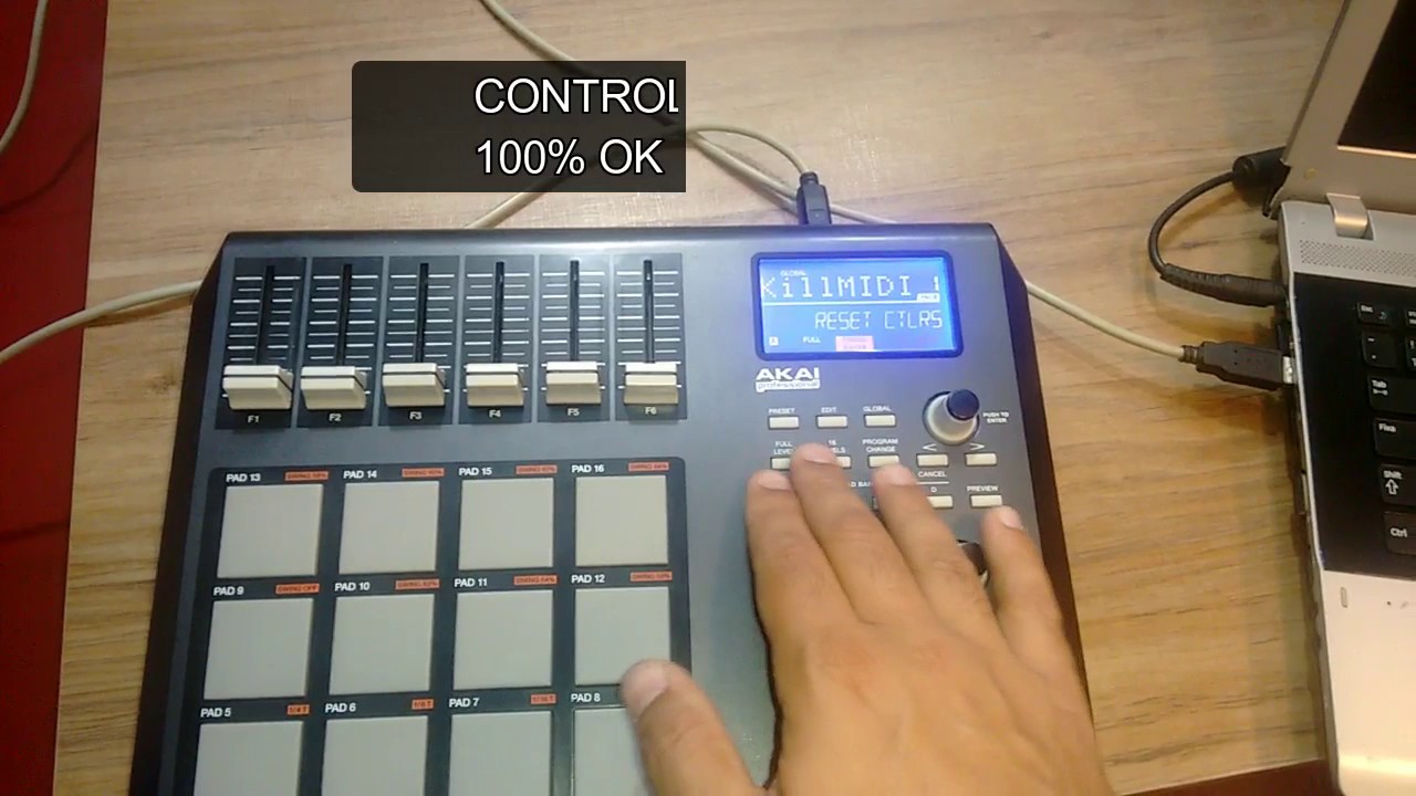 Controlador Sampler AKAI MPD 26 (SEMI-NOVO) - YouTube