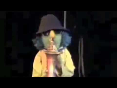 Beaker - Feelings - YouTube