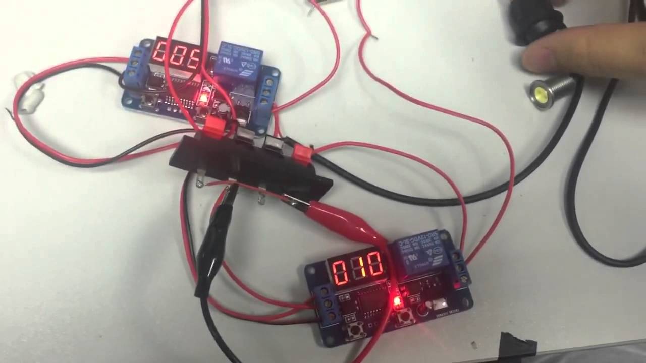 2 Time Delays To Make Led On Off Looping Youtube