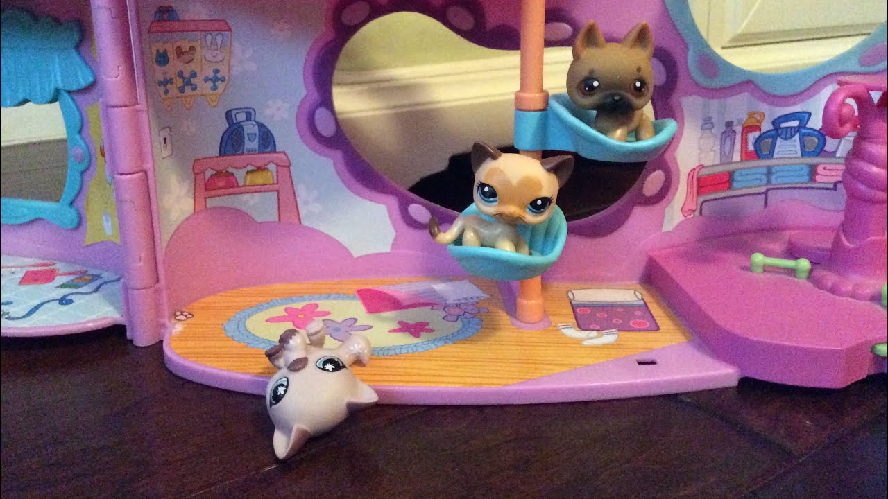 Castle -me- LPS 🏰 - YouTube