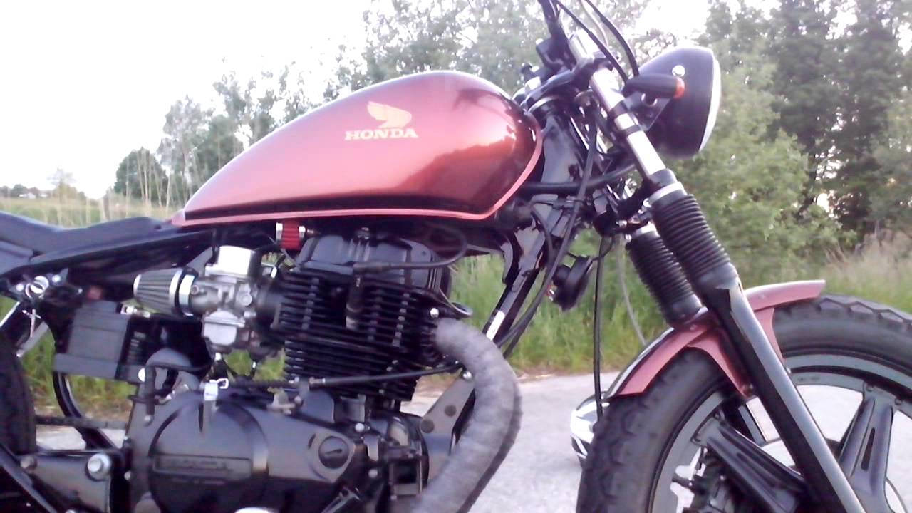 Honda CM 400 T smoke - YouTube