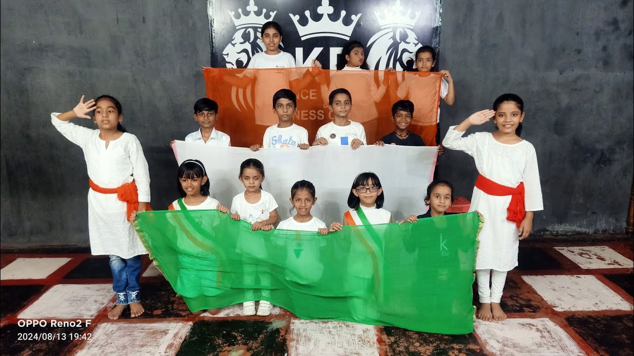 Desh Mere Lehra Do | Independence Day Special KD Dance Classes - YouTube
