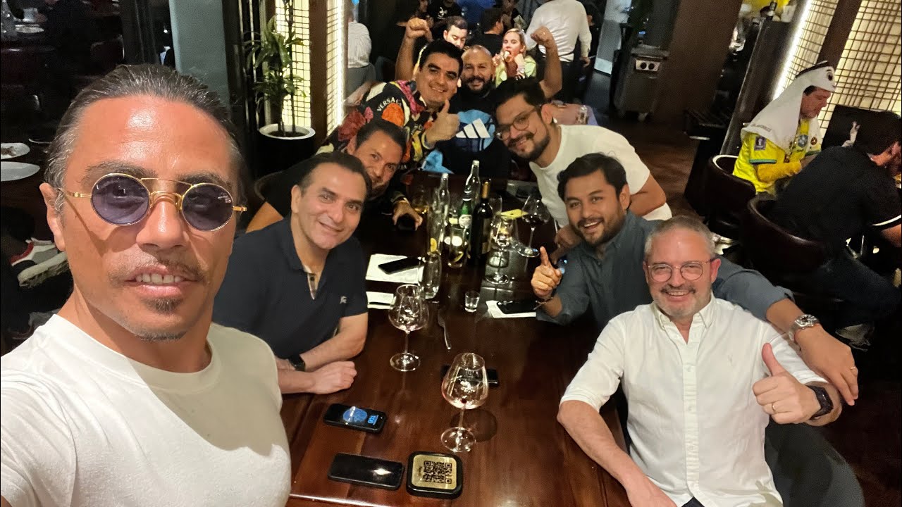🥩 Nos cocinó Salt Bae en Qatar 2022 y cenamos como millonarios ...