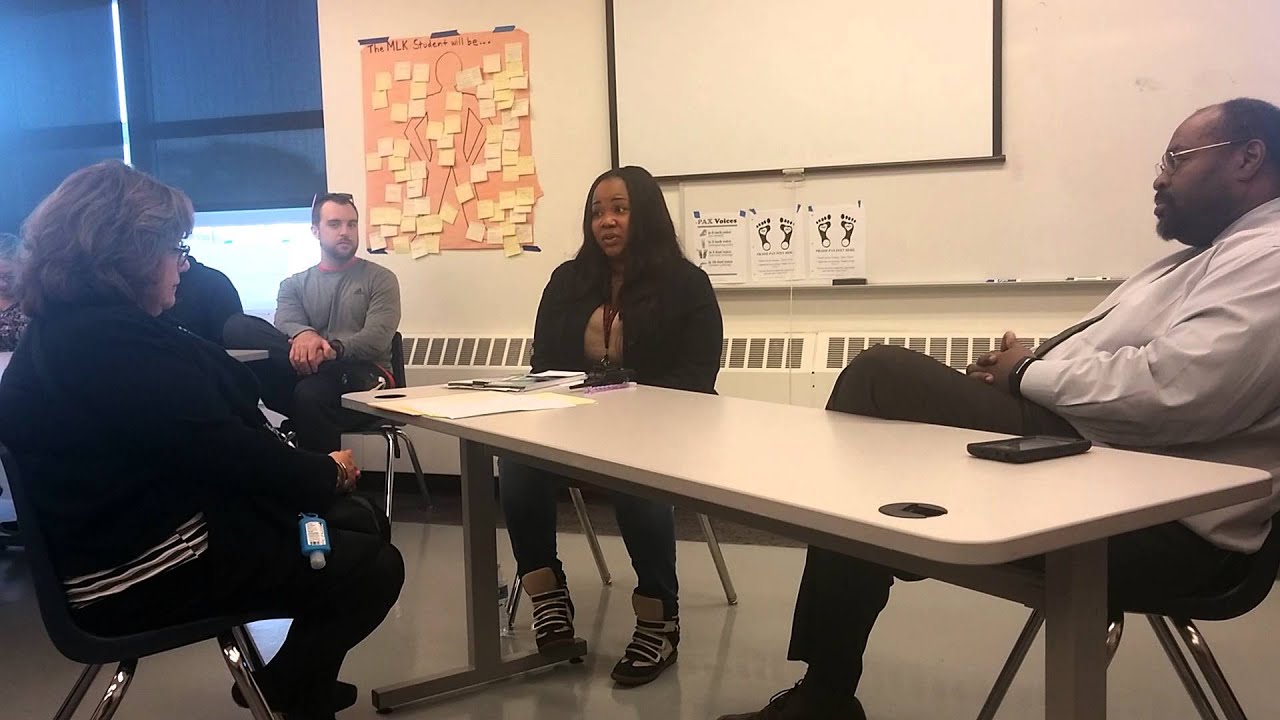 MLK Middle School: Student-Led Conference Demo - YouTube