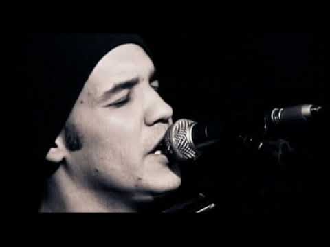 Gleison Tulio - The sad clown song - Ao vivo no Garage - 2005 - YouTube