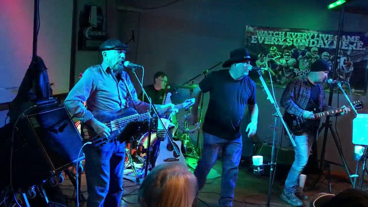 Tom cat and Bark the Dawg at Mac's in Athens Alabama - YouTube