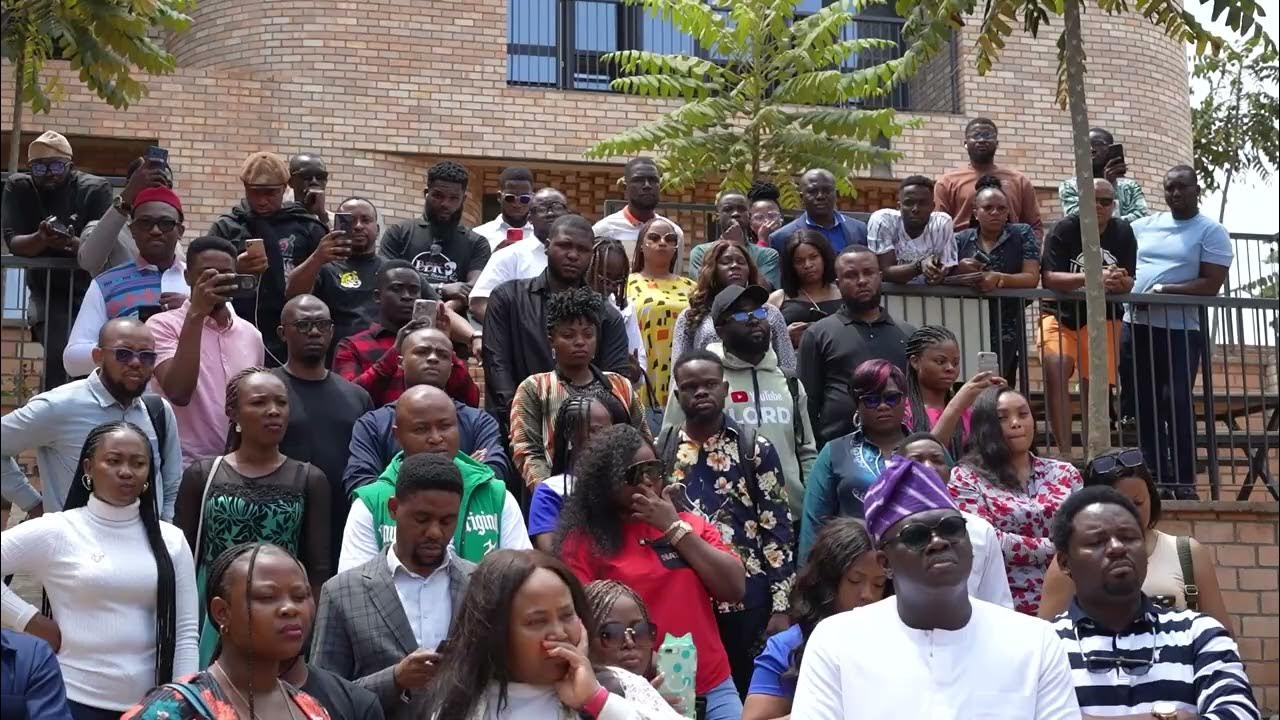 Eze Ekene Light - YouTube