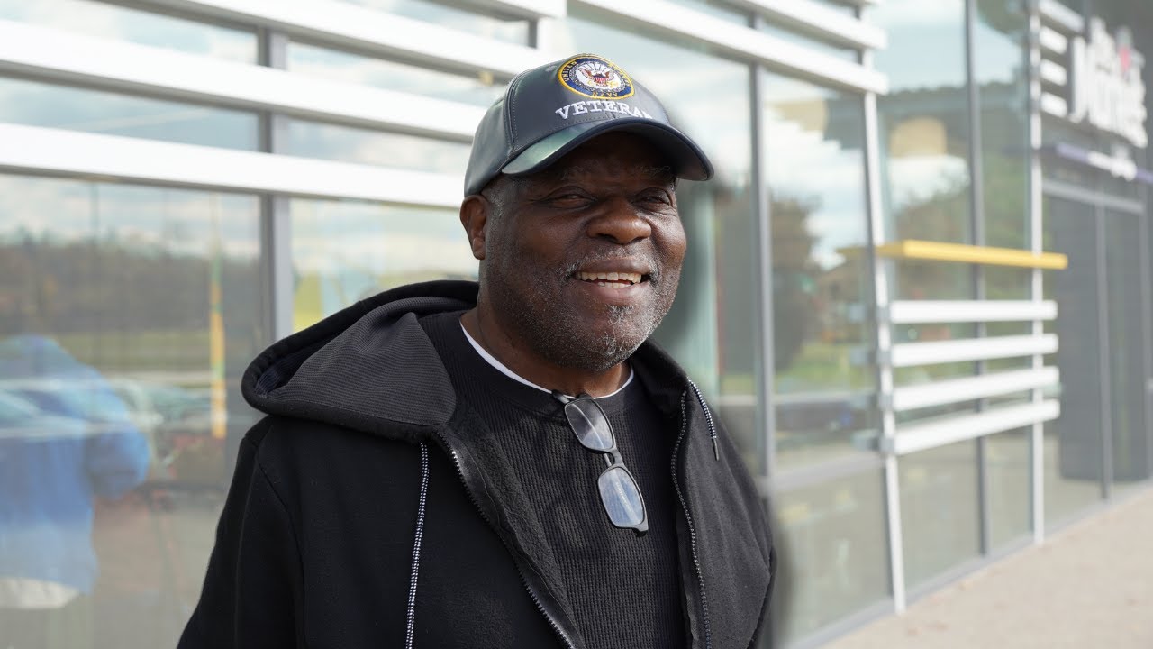 Neighbors Helping Veterans: Derrick’s Story - YouTube