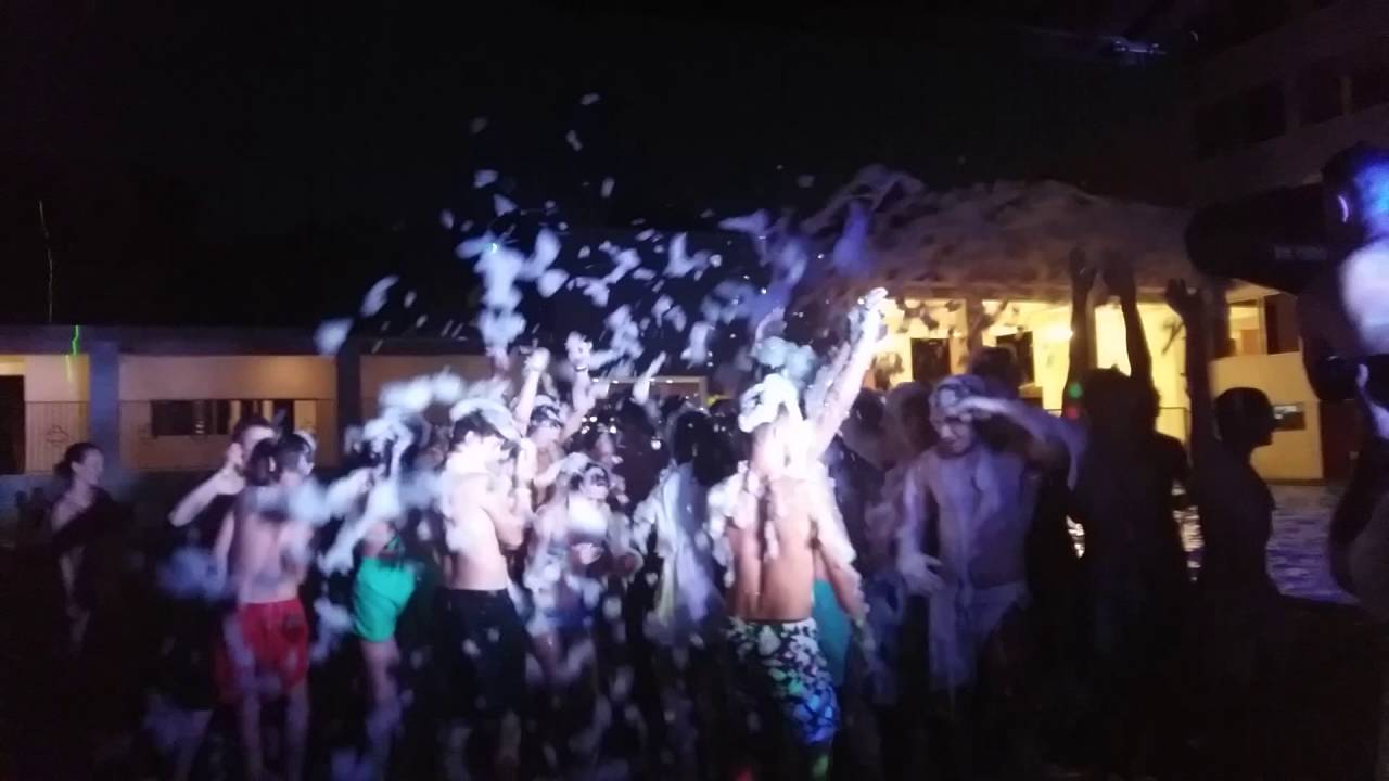 Dj Fix It - Spuma Party 2016 Costinesti - Casa Duca - YouTube