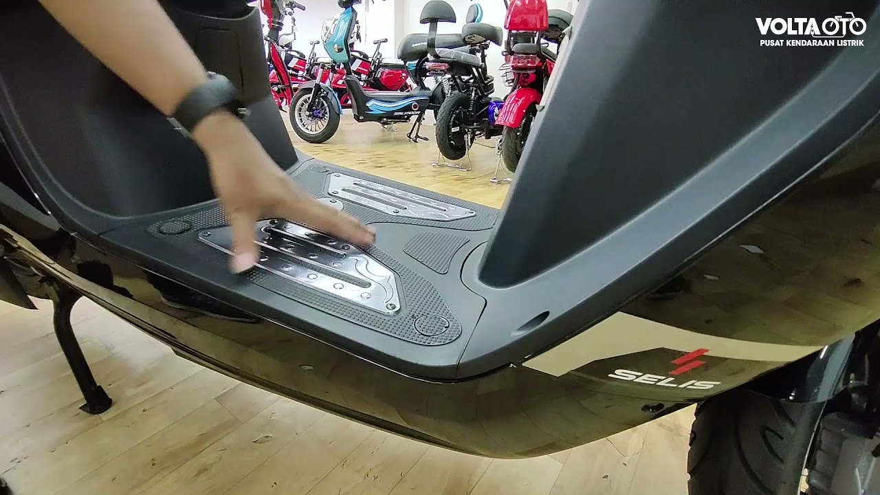 "REVIEW" MOTOR LISTRIK SELIS E-MAX/ MOTOR LISTRIK SPORTY - YouTube