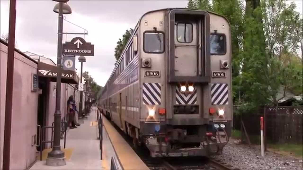 Amtrak NPCU #90208 (Ex- Amtrak F40PH 208) rescued by Amtrak #579 - YouTube