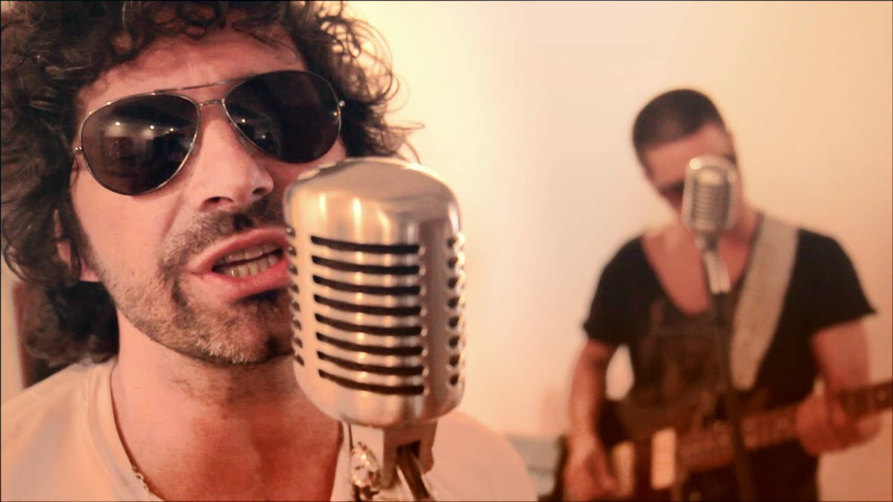 Ivan Noble - Si Supiera Cuál Es Mi Vaso (Official Video) - YouTube