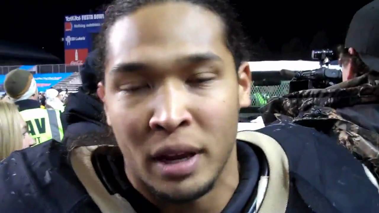 Humanitarian Bowl postgame with JoJo Dickson - YouTube