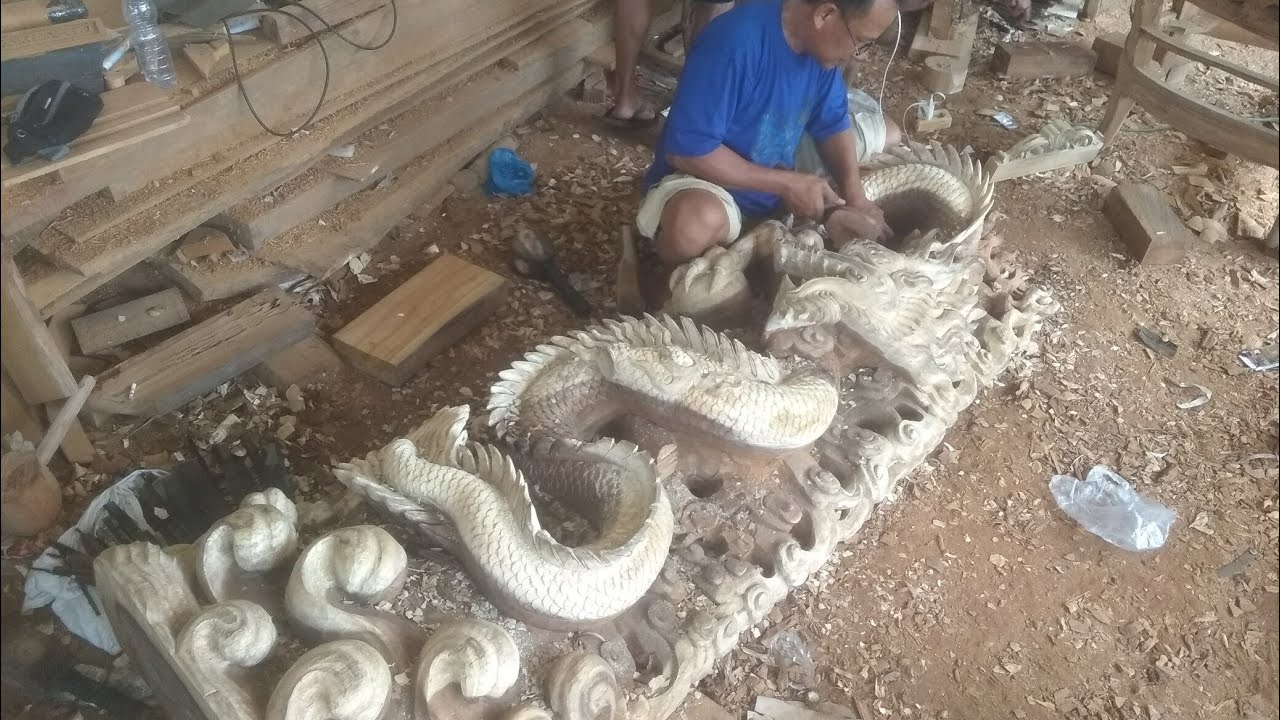 proses bikin relief ukiran naga 🐉 dari kayu trembesi #budicb # ...