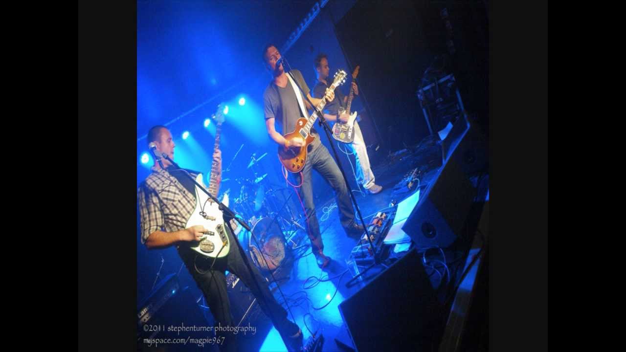 NEGATIVE BRODY ENDS OF ME - YouTube