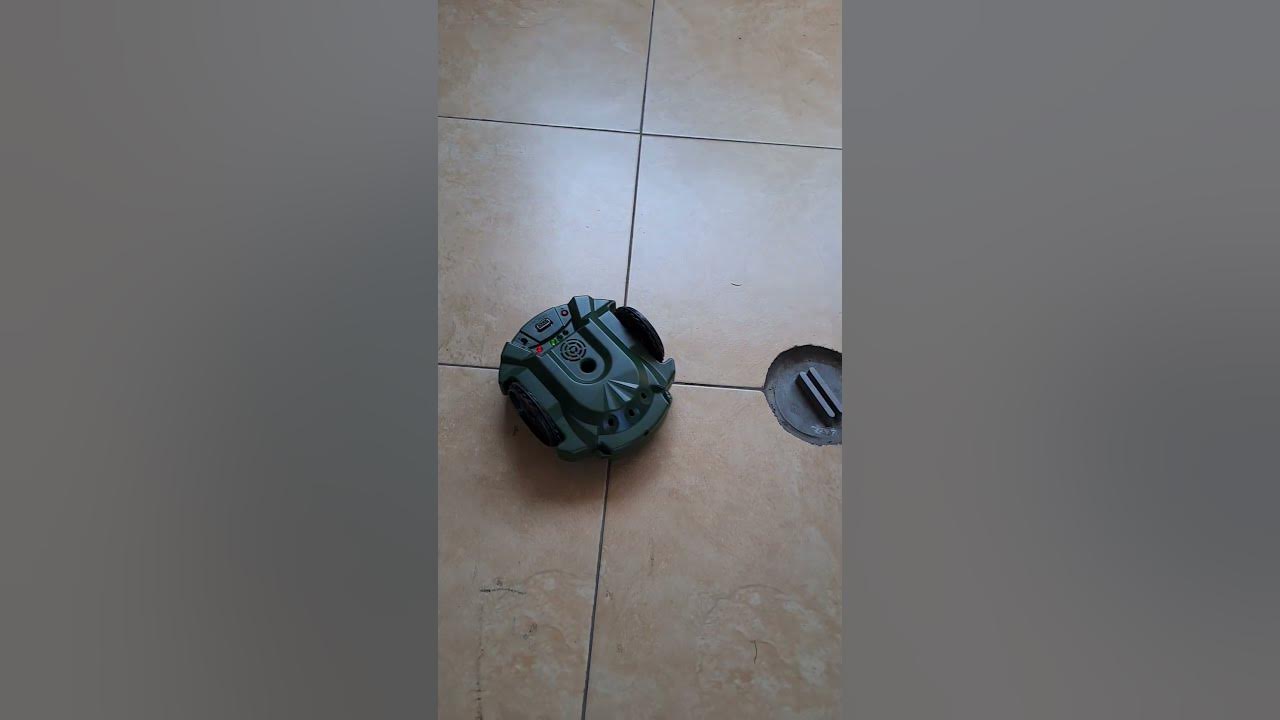 Scribbler Robot - YouTube