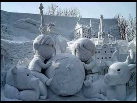 Kar ve buzdan gerçekleştirilen eserlerin yaratıcılarına teprikler .