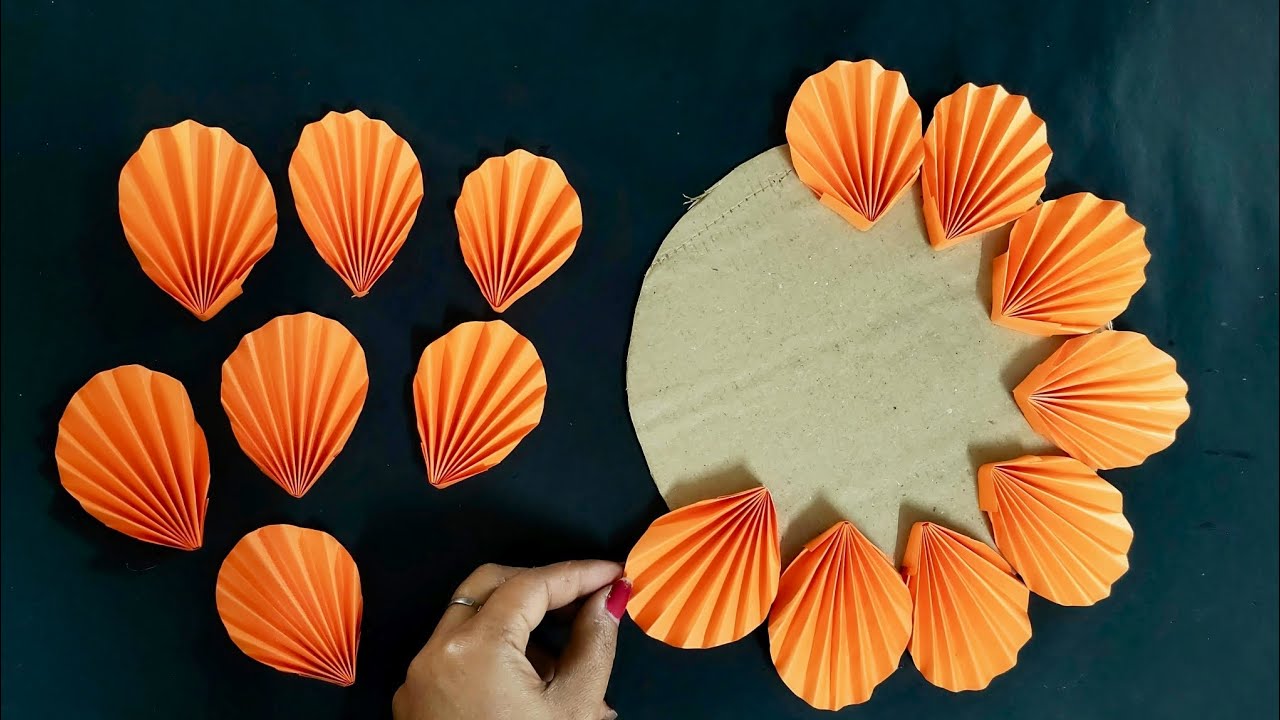 chart paper decoration ideas/craft with paper for school/class ...