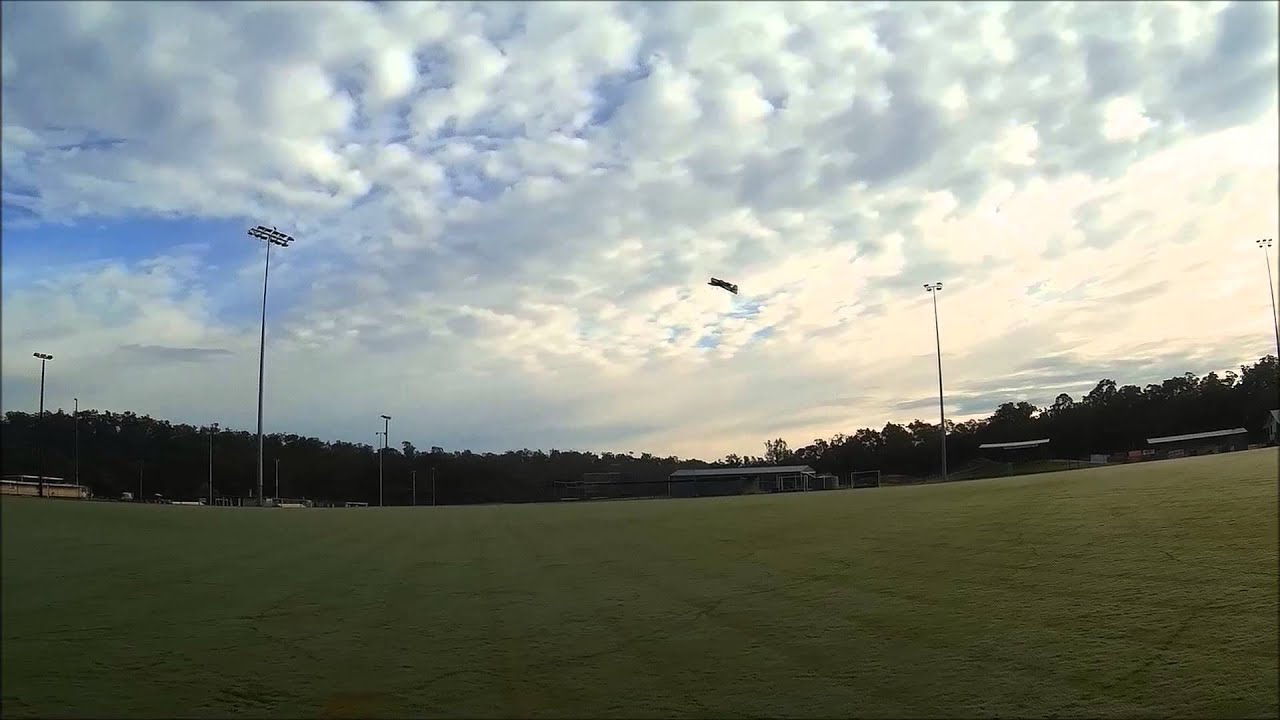 Hobbyking MX2 3D EPP 955mm - Maiden flight - YouTube