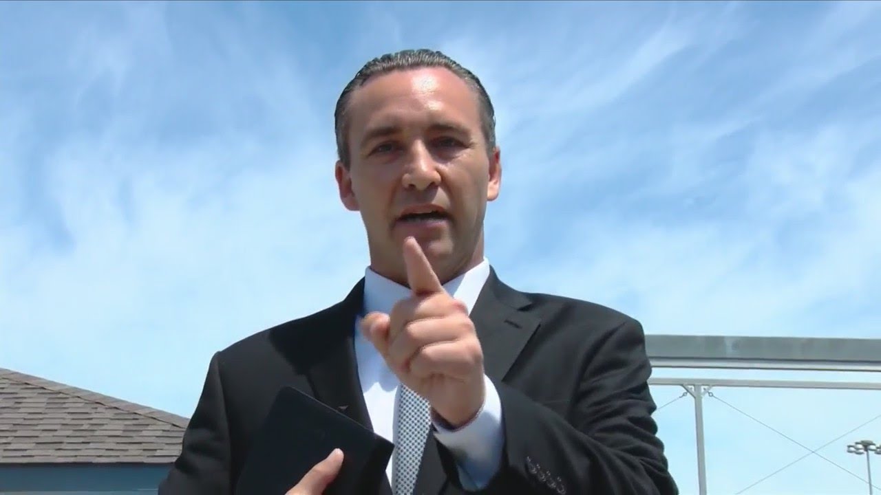 Tony Spell addresses supporters after posting bond - YouTube