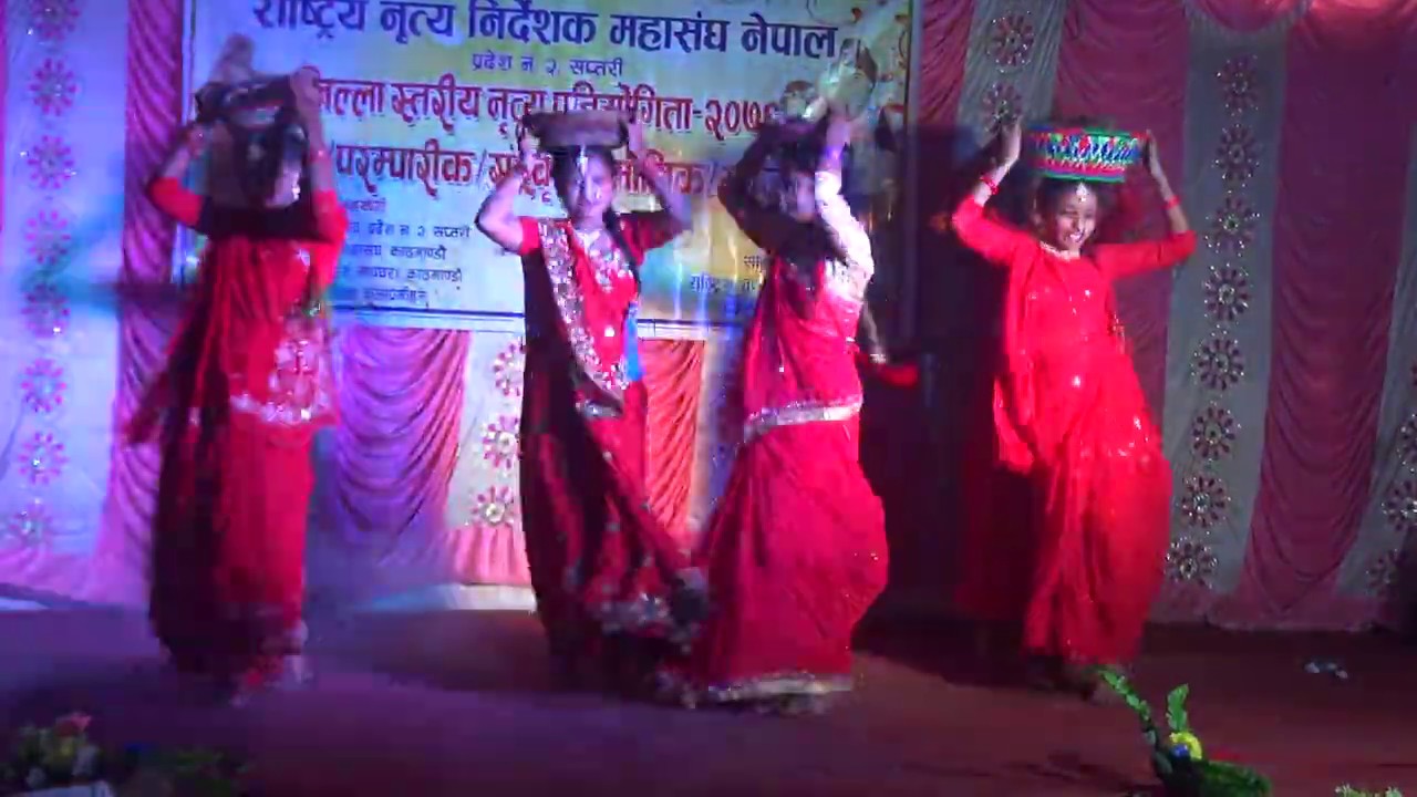 Sama chakewa dance laligurash secondary school/chalu khelab sama bahina ...