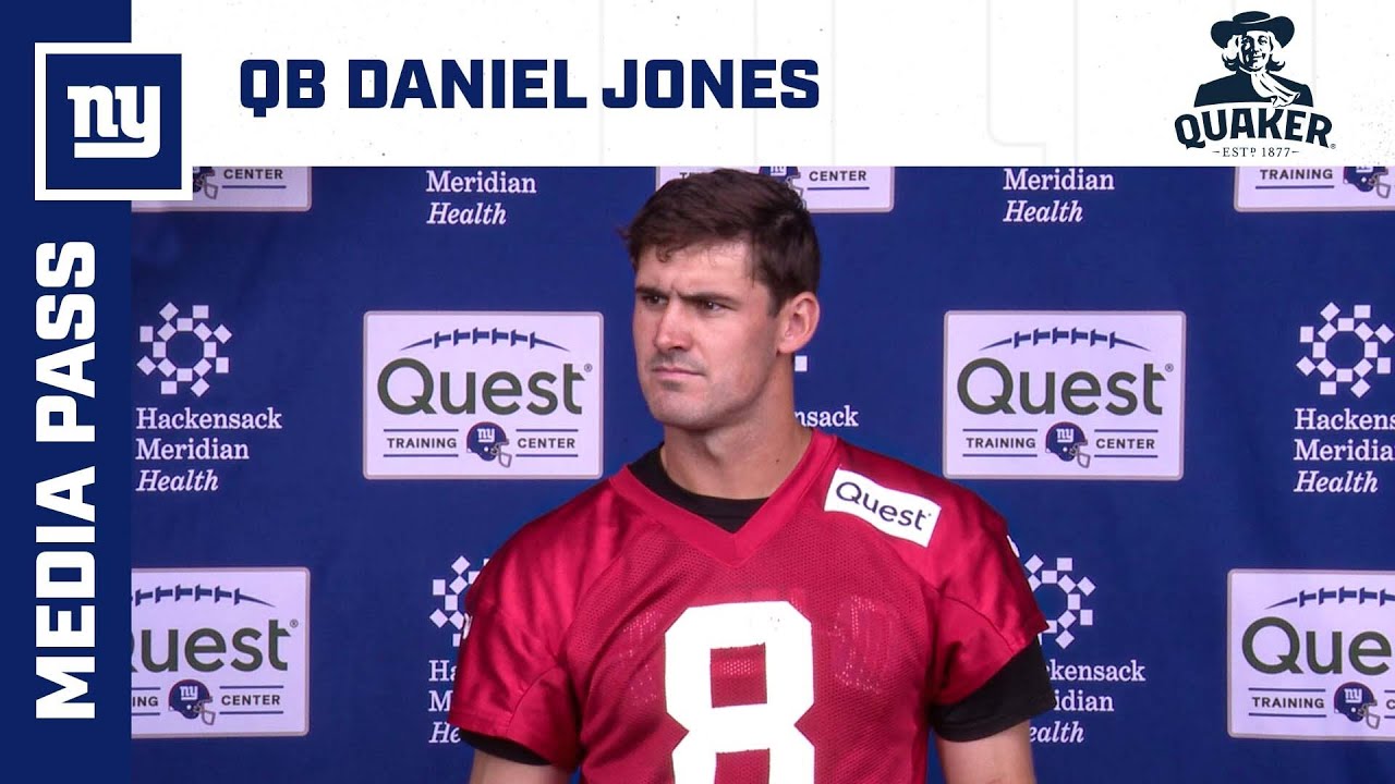 Daniel Jones on Bill Parcells at Team Practice | New York Giants - YouTube