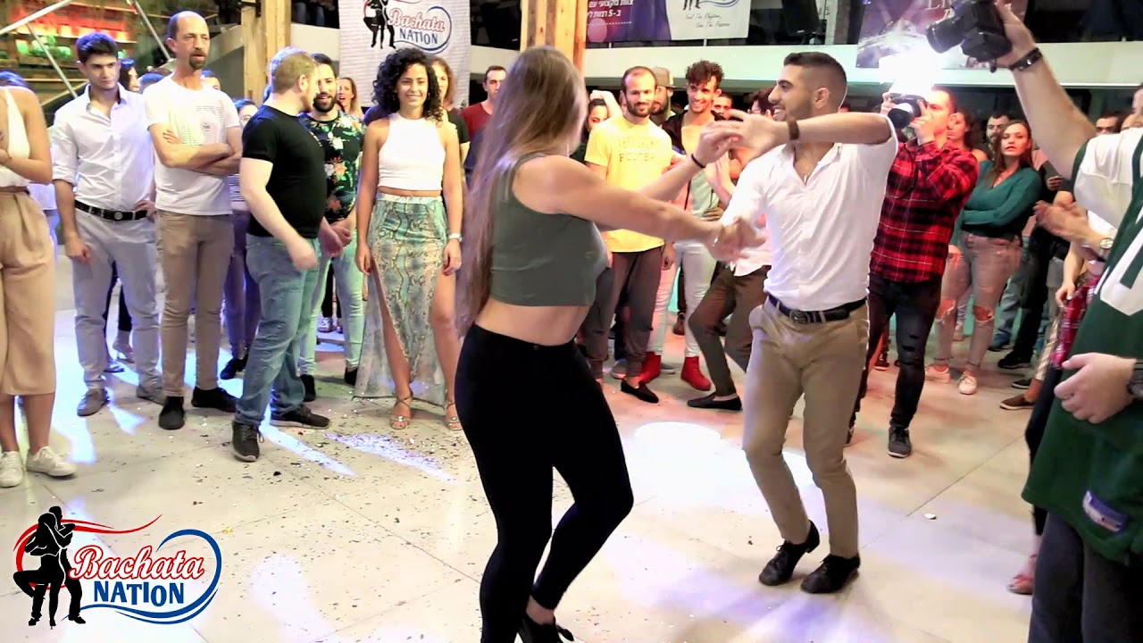 Daniel Arnon - Bachata birthday dance 2019 - YouTube