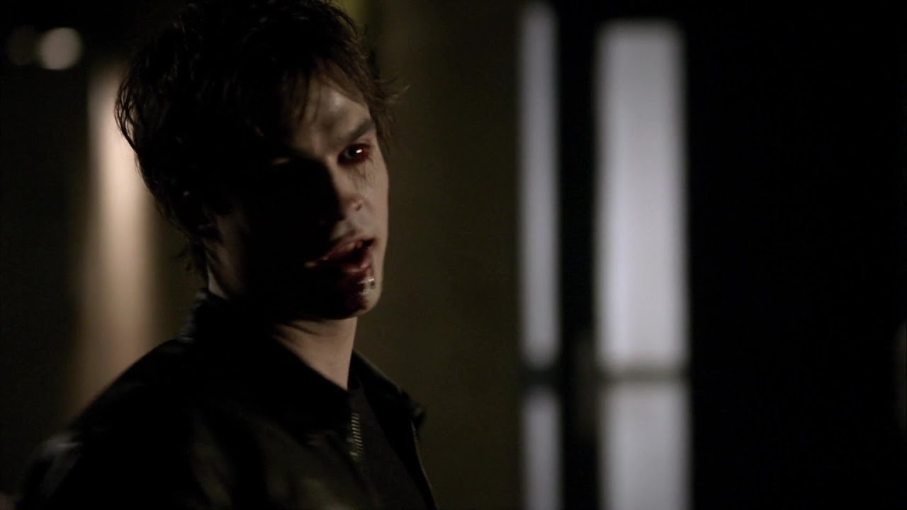 The Vampire Diaries - (1x03) - Damon mata o professor Tanner - YouTube