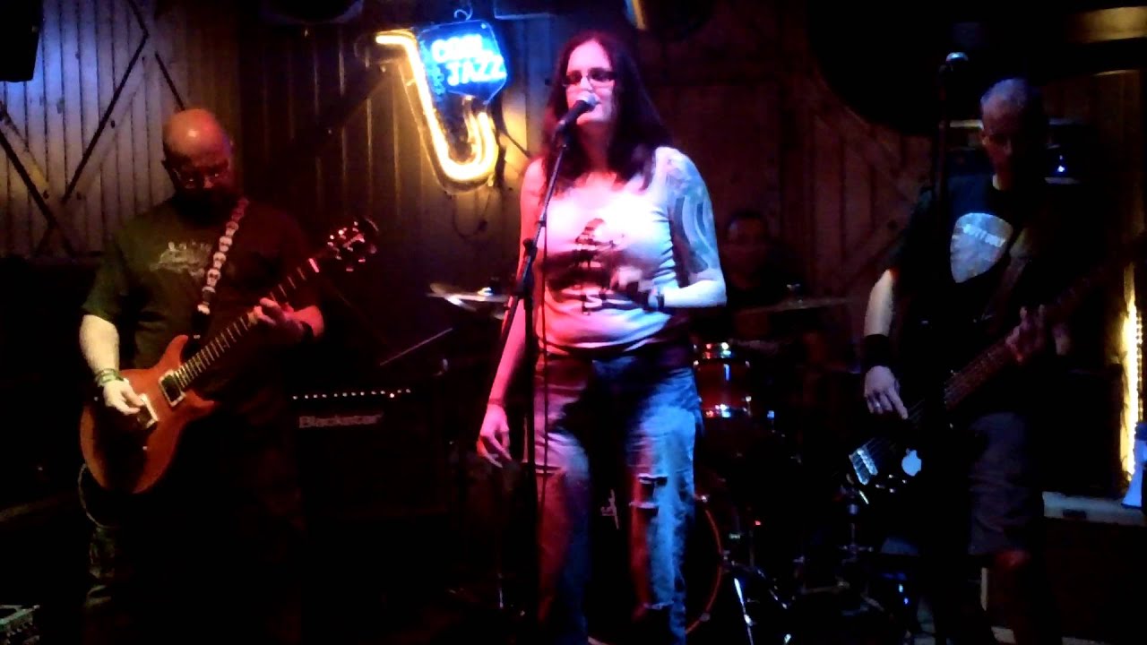 Butt-Ugly Noodle - The Liar @Cafe Stiels - YouTube