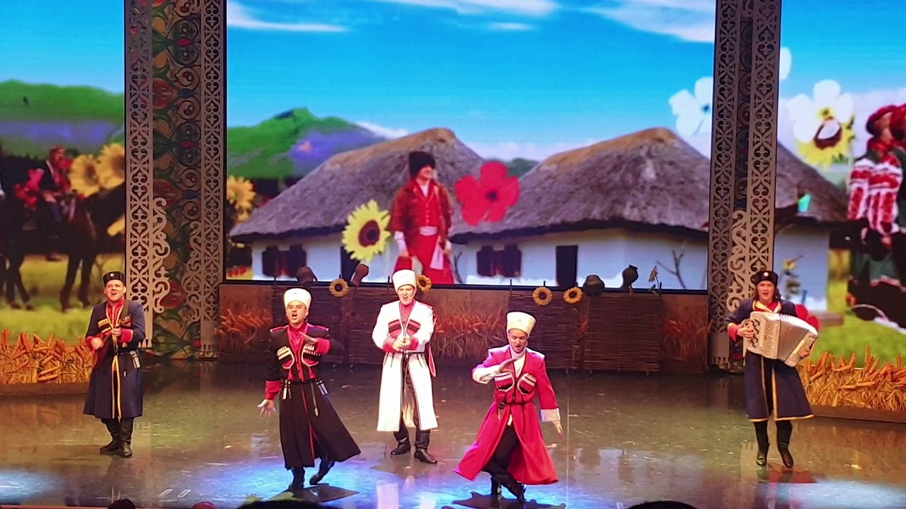 Danse folklorique russe 1 - YouTube