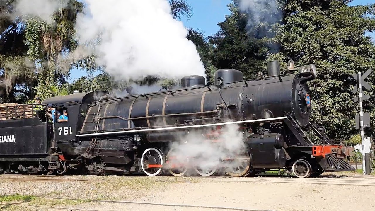 CHASING A GIANT STEAM ENGINE: SCENIC DRIVE IN BRAZIL - YouTube