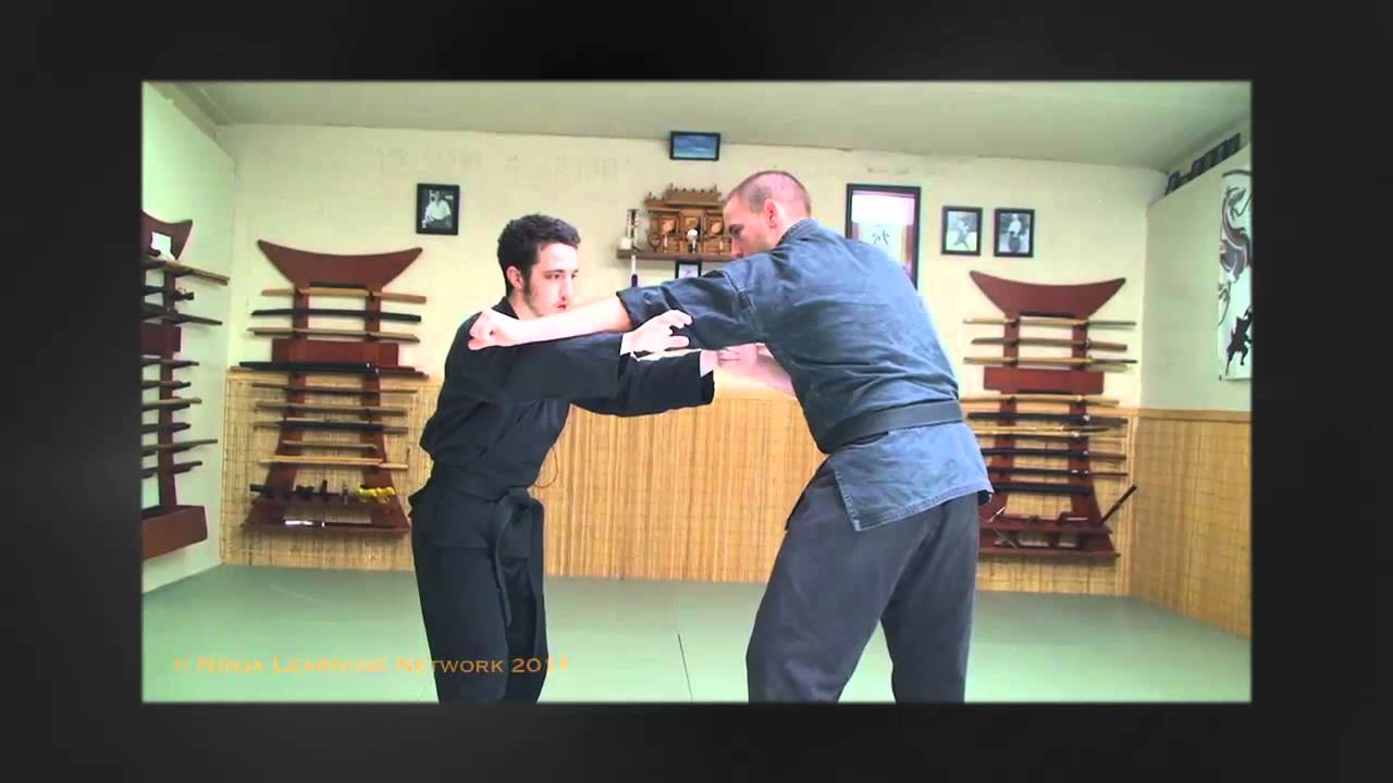 Ninjutsu Lesson: Controlling Space Between Opponents [Ninja Training ...