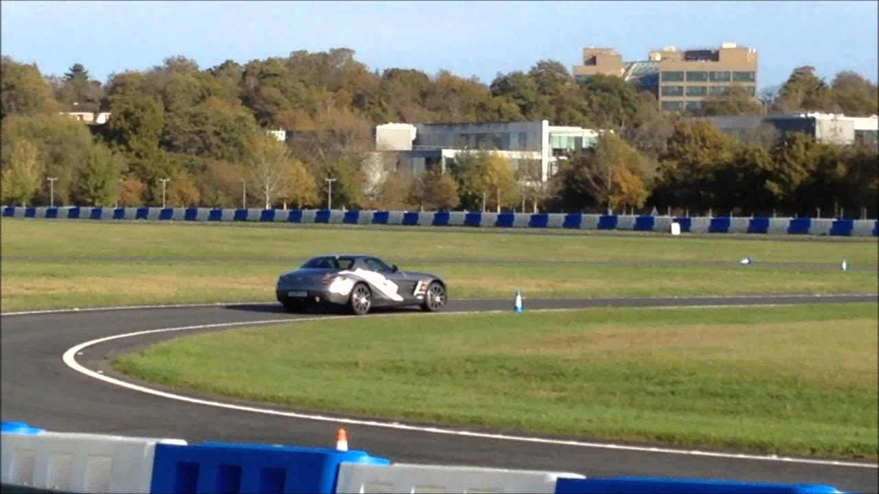 AMG Experience, Mercedes Benz World. Brooklands 09/11/2015 - YouTube