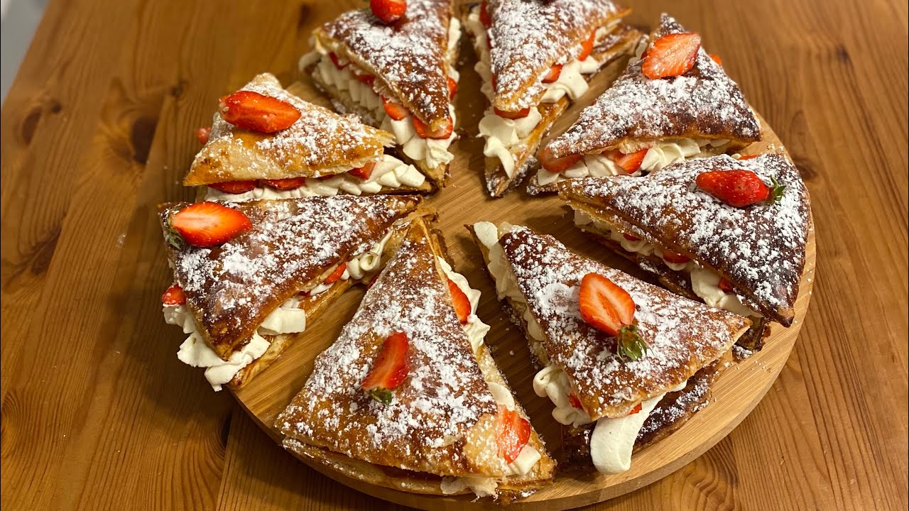 Tartelettes aux fraises triangulaire - YouTube